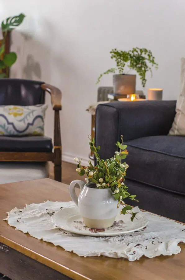 Cuddle up for Winter with these Cozy Cottage Core Room Ideas - Harbour ...