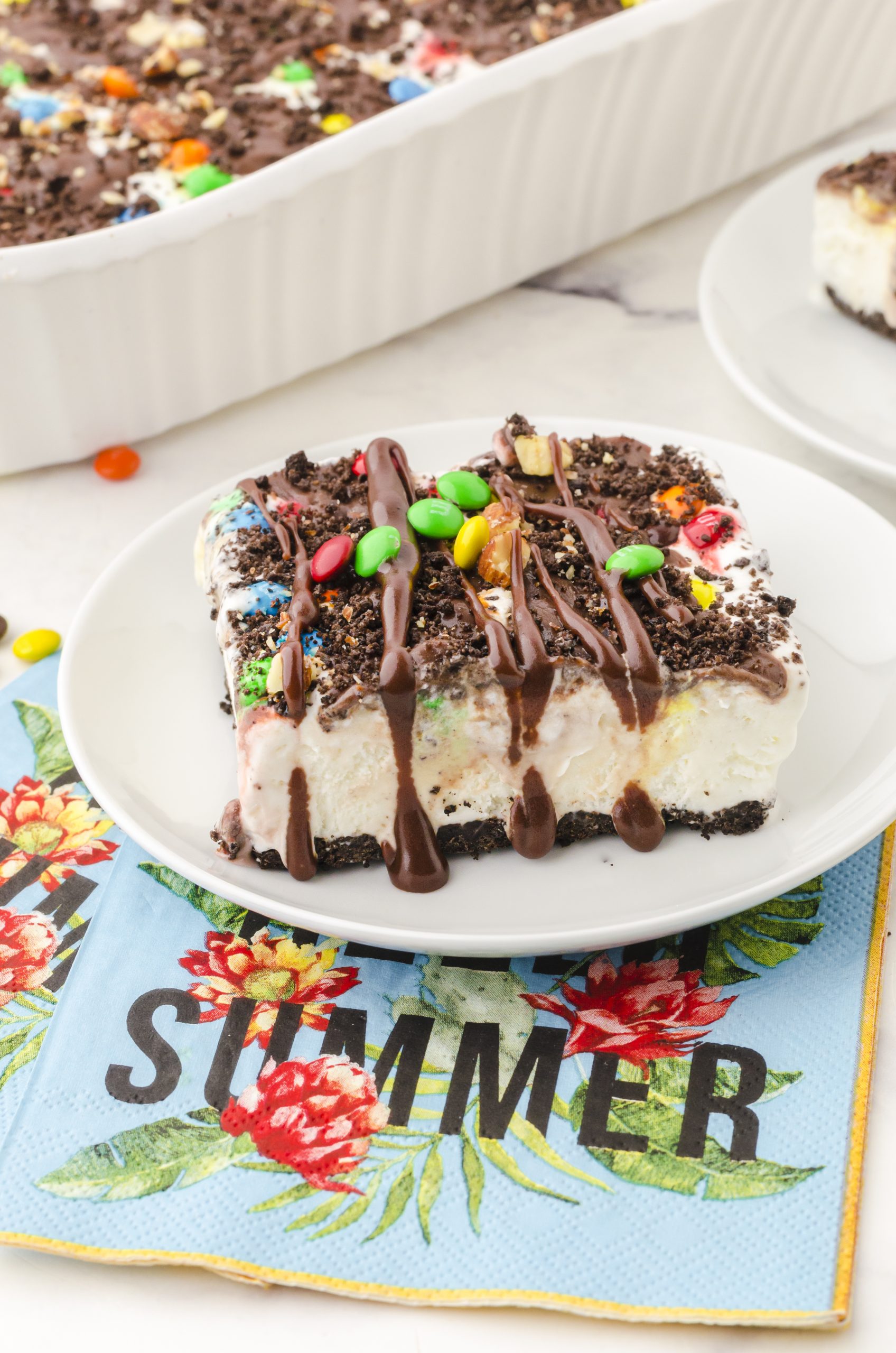 The BEST Oreo Ice Cream Cake Recipe - Harbour Breeze Home