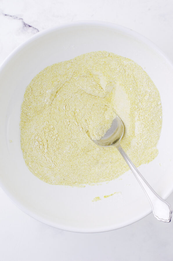 Mom's Simple Cornbread Recipe without Buttermilk - Harbour Breeze Home