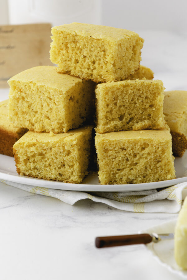 Mom's Simple Cornbread Recipe without Buttermilk - Harbour Breeze Home
