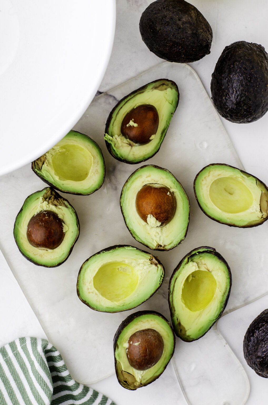 How to Freeze Avocados (So You Never Waste Another Ripe Avocado Again ...