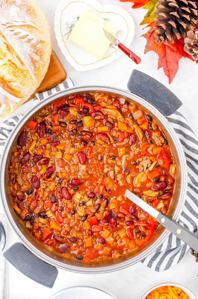 Warm Up with this Classic Chili Recipe with Beans and Ground Beef ...