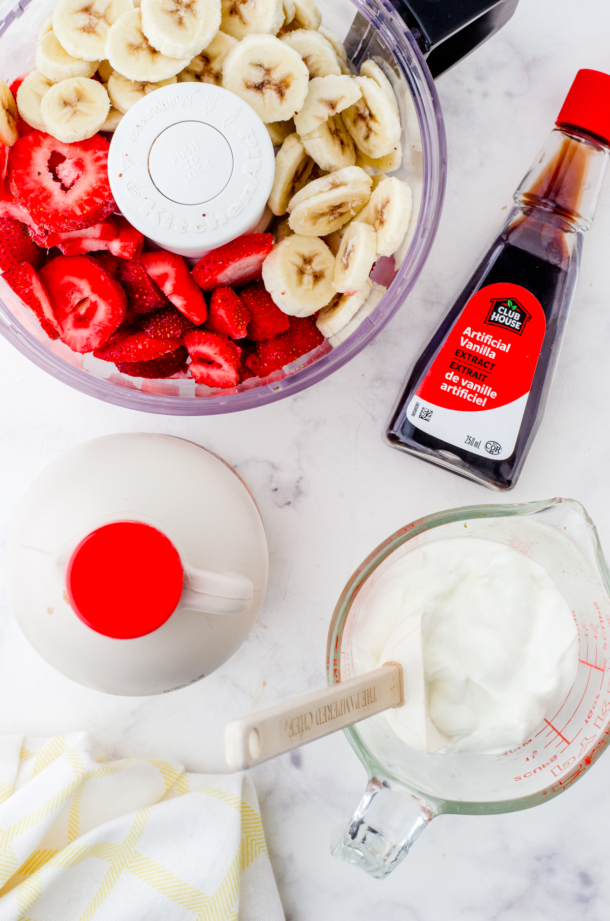 Homemade Strawberry Banana Frozen Yogurt Recipe (for Food Processor ...